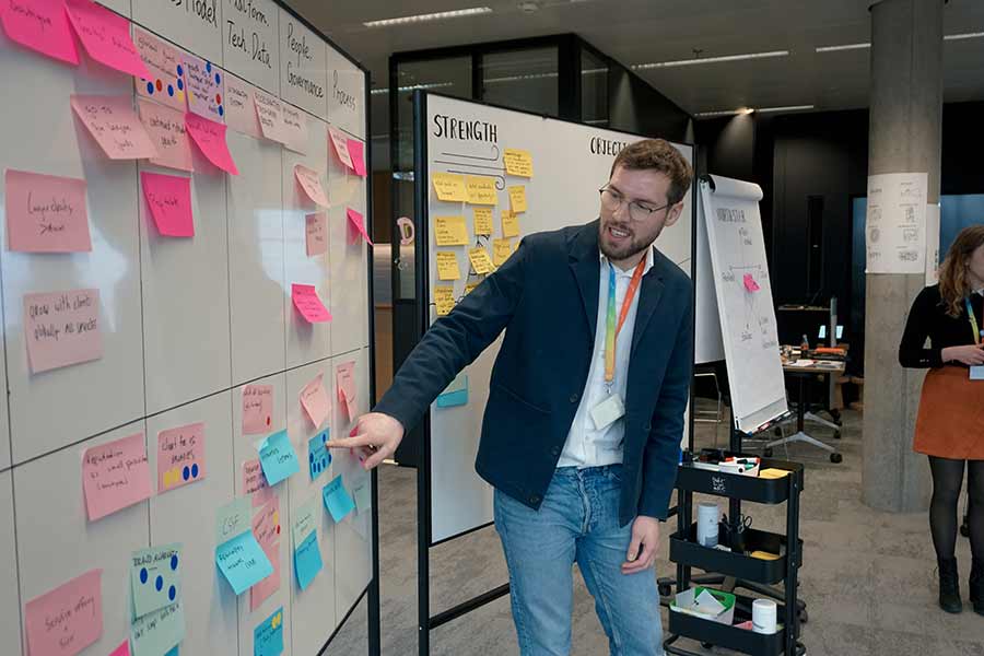 PwC Experience Center (Luxembourg)