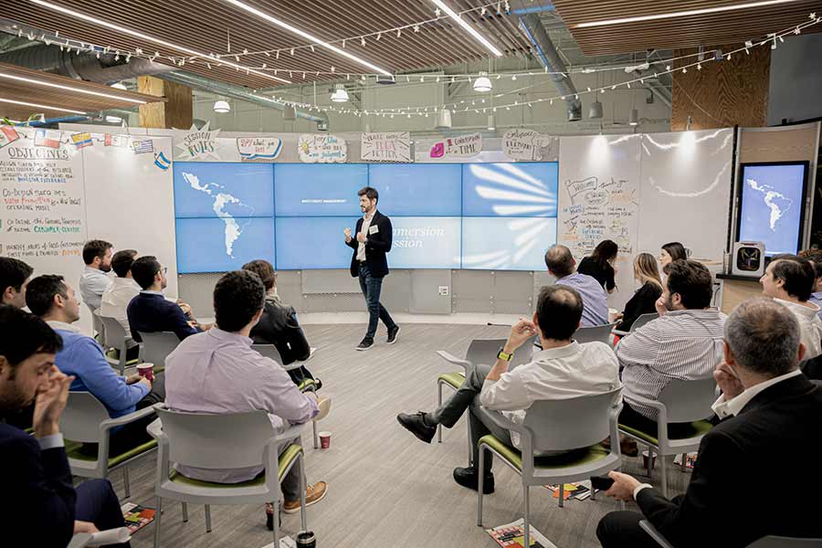 PwC Experience Center (Luxembourg)